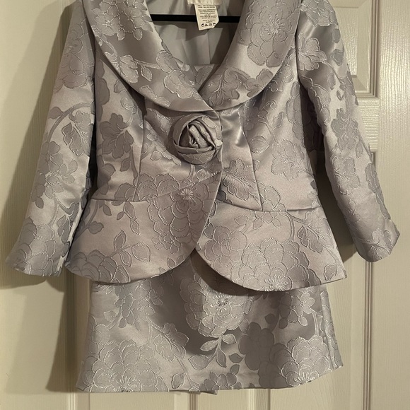 David's Bridal | Jackets & Coats | Formal Silver Floral Embossed Davids ...